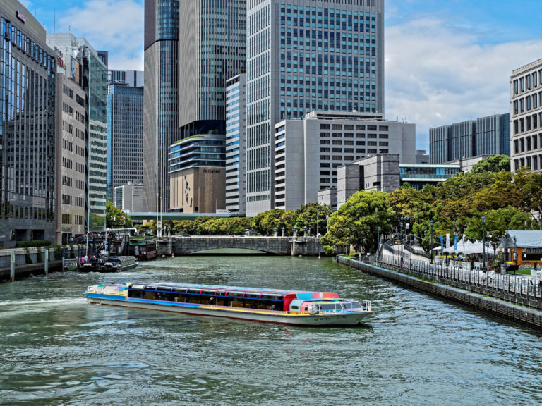 Rebuilding from Showa Period’s Modernist Architecture-“ROHM Theatre ...